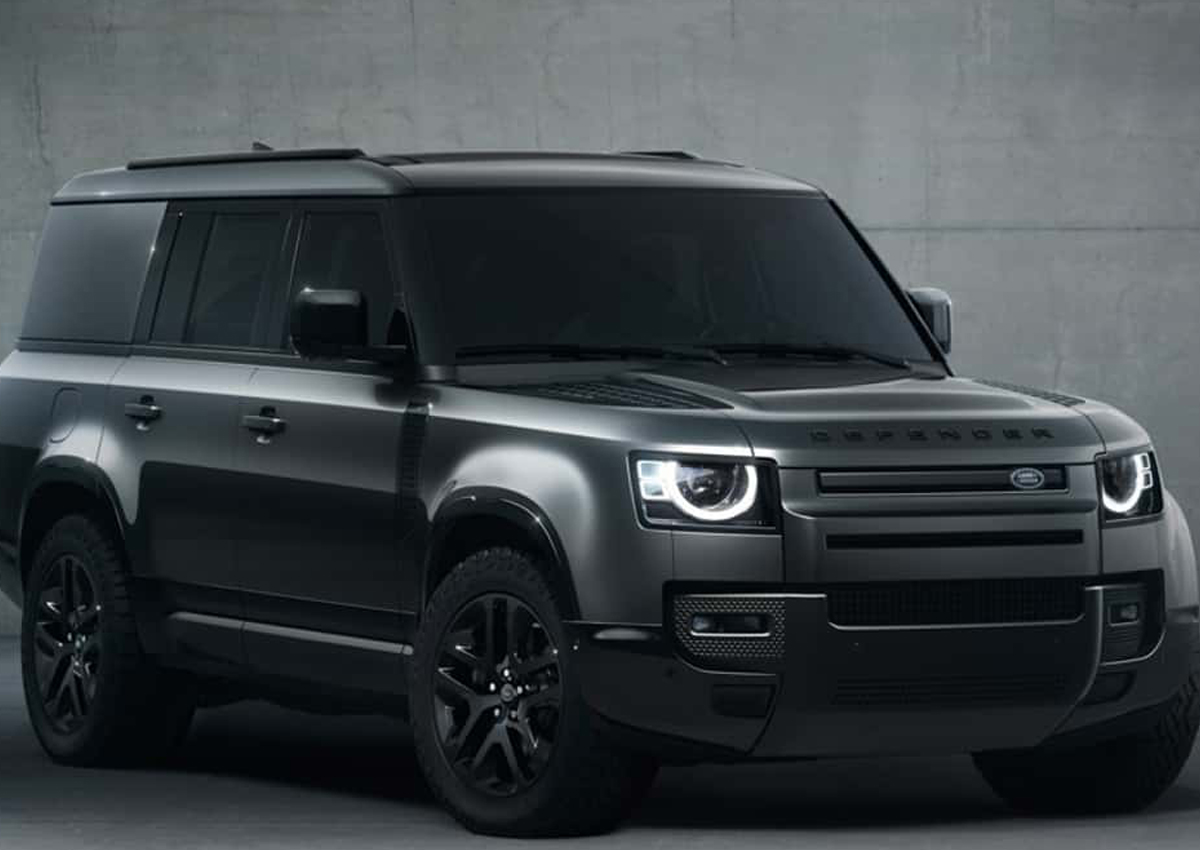 A linha Defender aumentou de tamanho com a introdução do Defender 130 ...