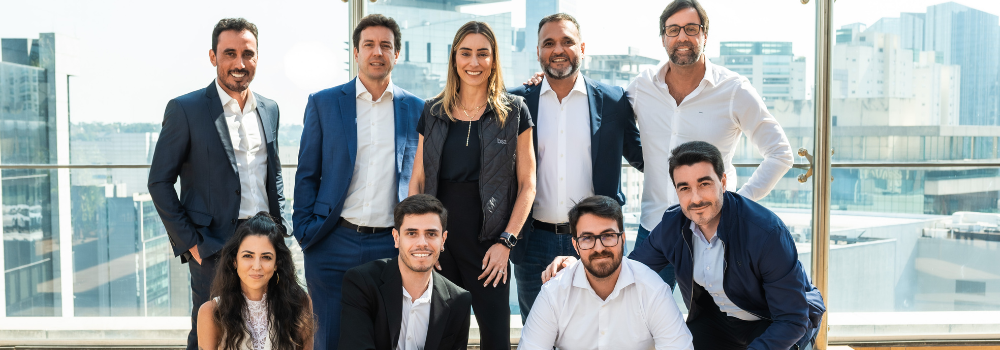 Banco BS2 investirá R$ 65 milhões na edtech Somos Young: parceria ...